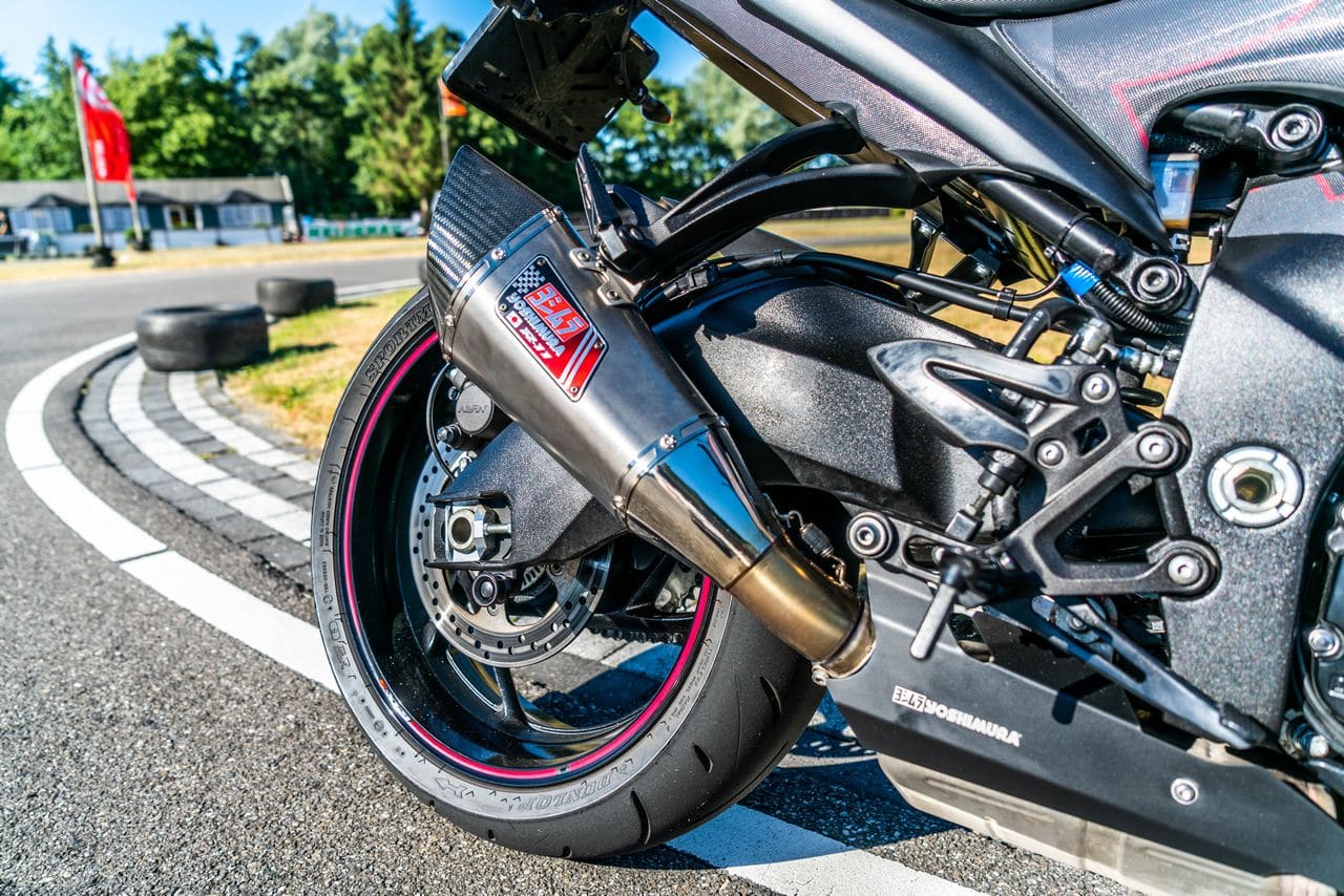 Motor uitlaat: leer alles over het monteren van een nieuwe uitlaat ...